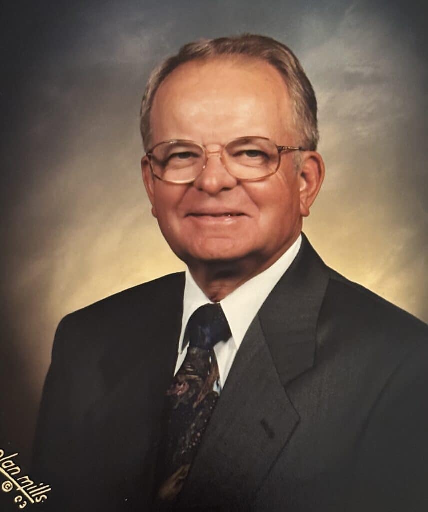 Wayne Lester Grove - Gilbert Memorial
